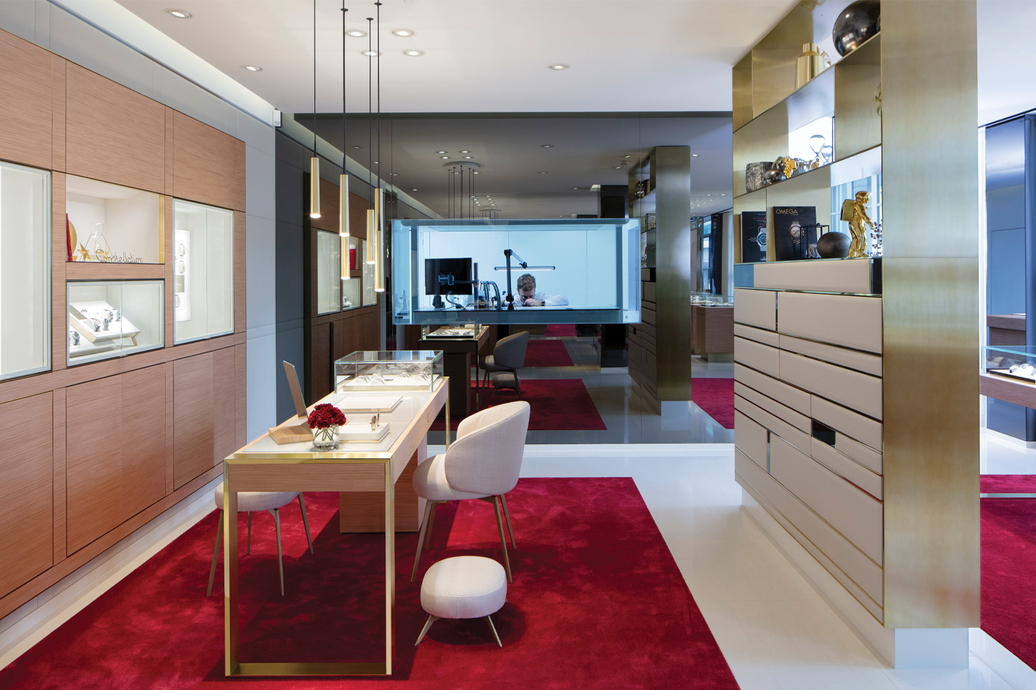 Omega eröffnet Boutique in Biel