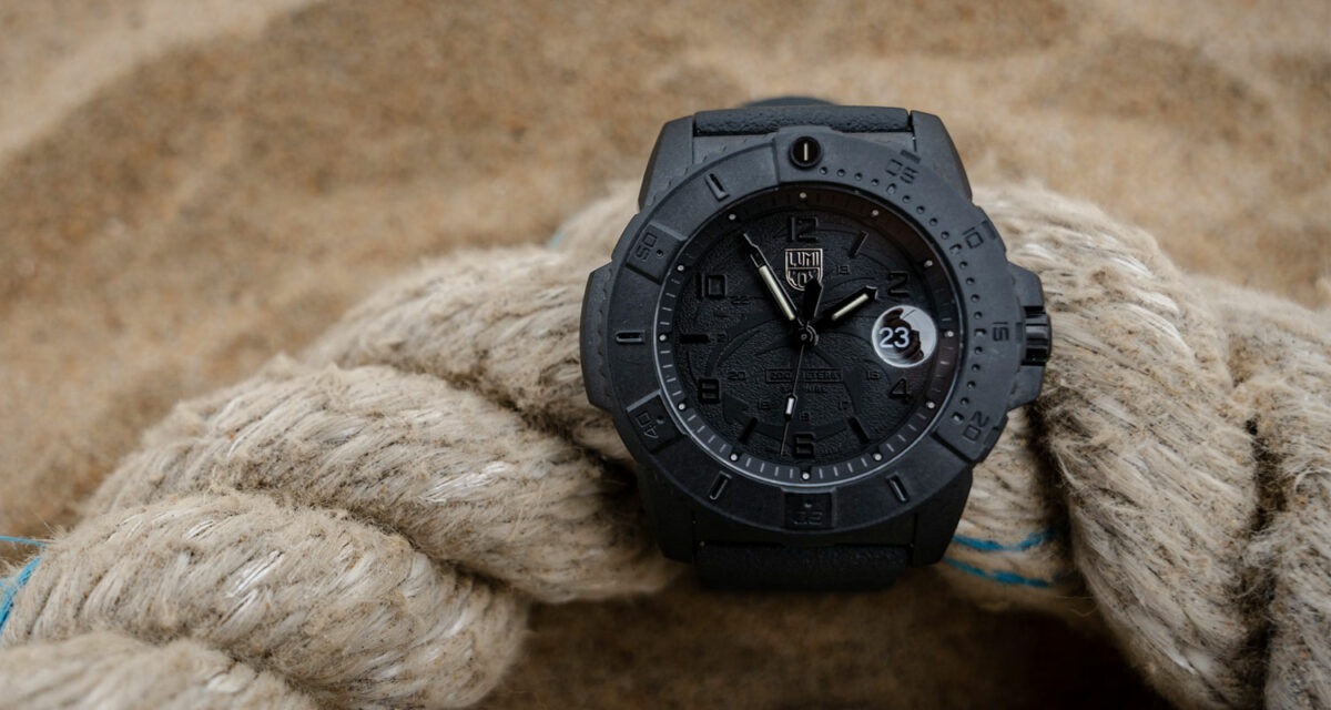 Der Neuzugang der „Navy SEAL Foundation“-Serie trägt Schwarz