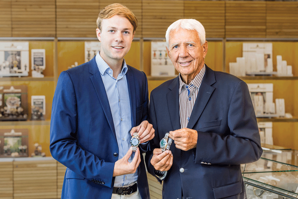 Jacques Lemans eröffnet Museum zum 50-jährigen Jubiläum auf Burg ...