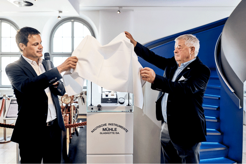 30 Jahre Mühle-Glashütte GmbH = 30 Jahre „Quarz-Marinechronometer“